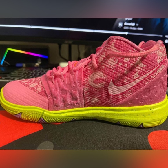 Nike | Shoes | Kyrie Spongebob Patrick Edition | Poshmark
